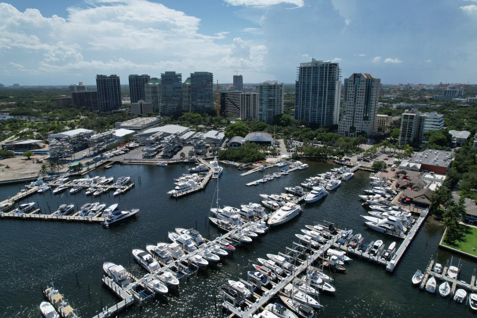 Miami Architecture Guide: Top 35 Iconic Places to Visit